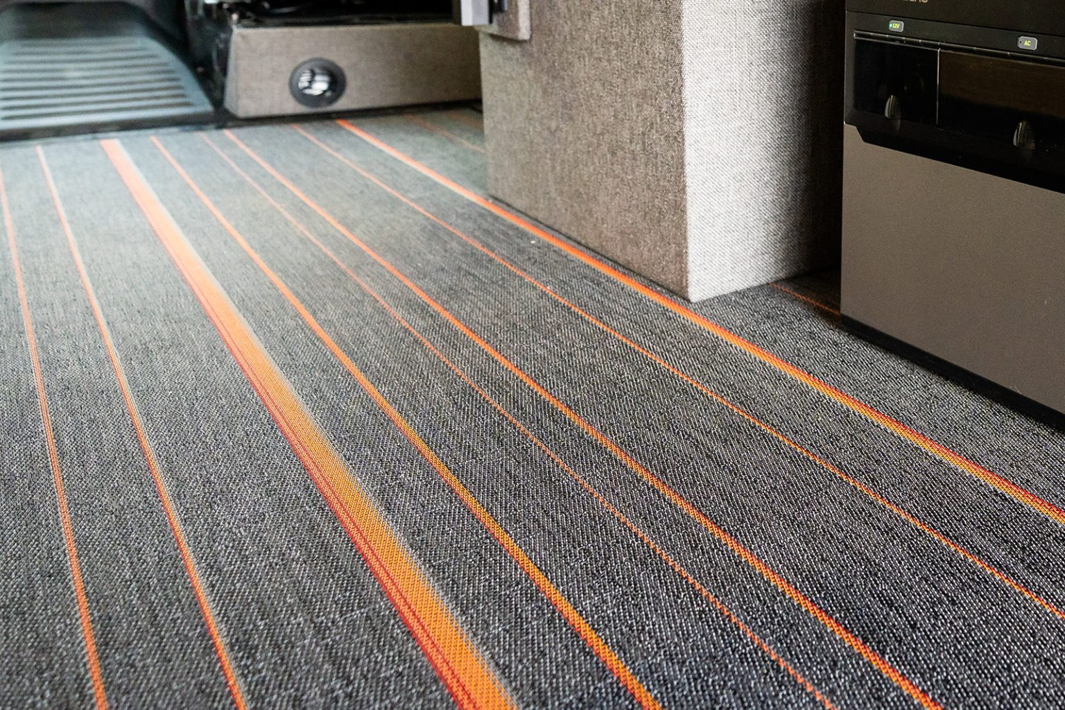 Switchback Transit Trail 148" | Vanworks